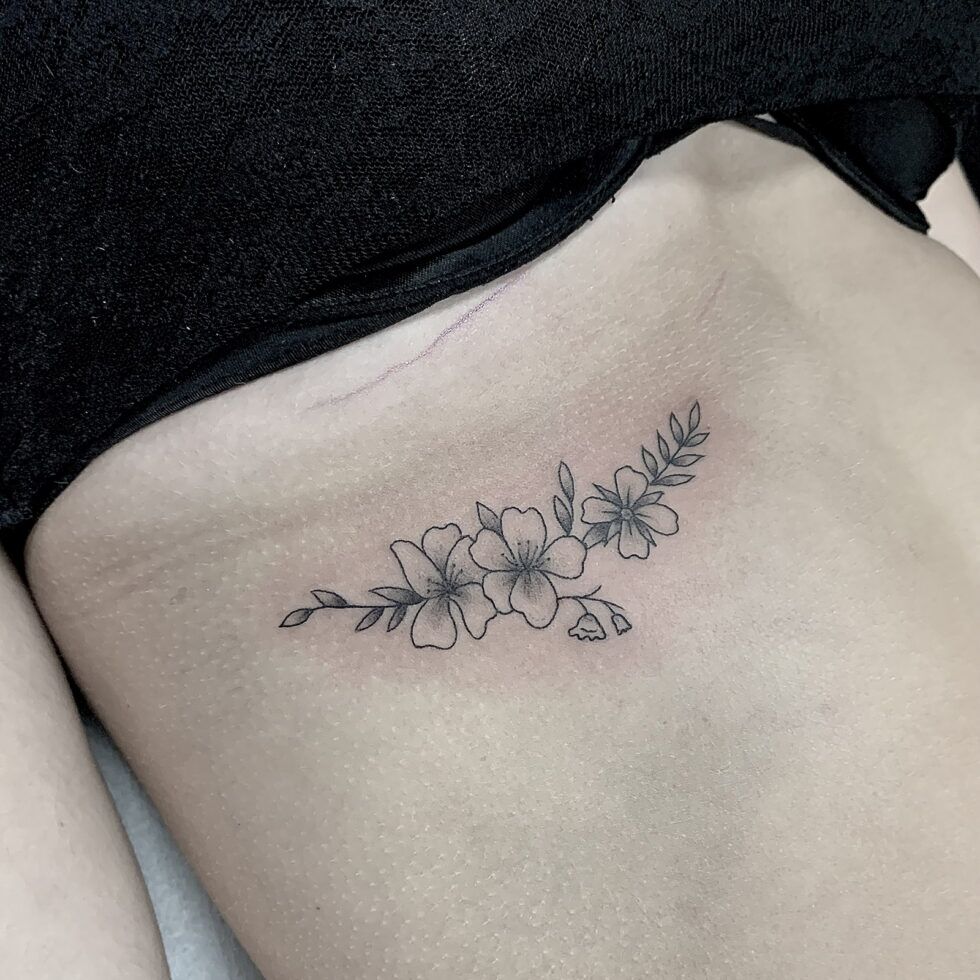 Can You Wear Clothes Over a New Tattoo? What Not to Wear